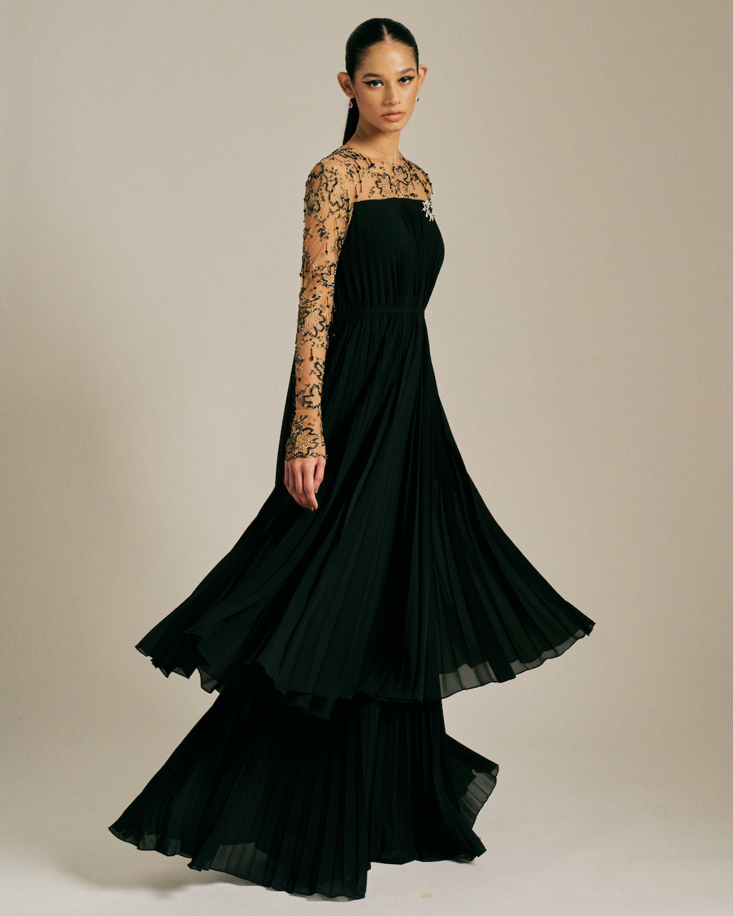 Bespoke Raya Collection 2026 – teruntum putih